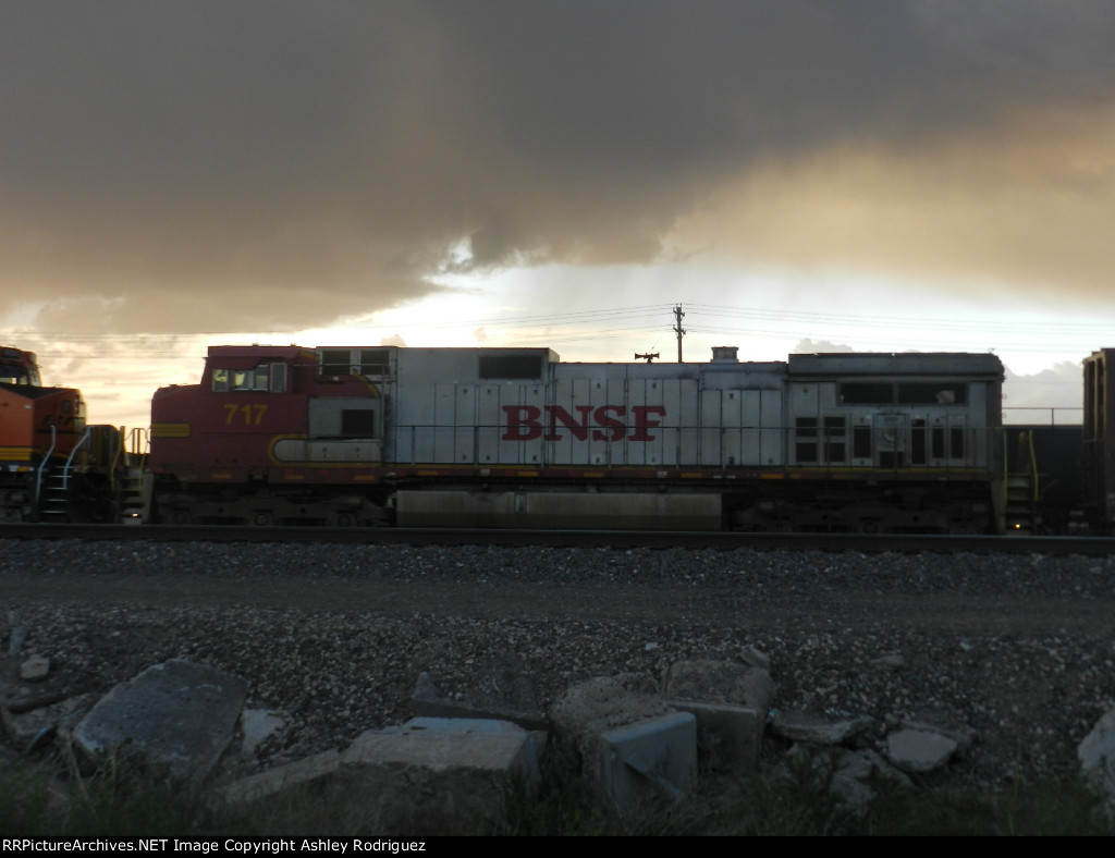 BNSF 717